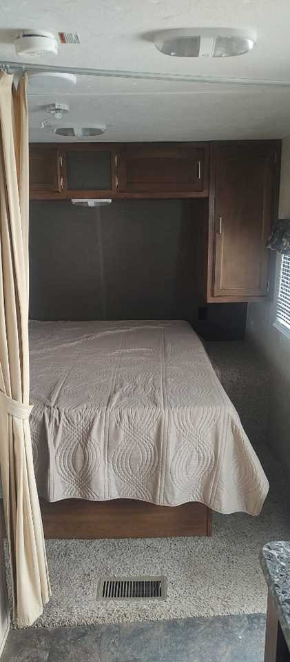 USED 2015 Keystone RV Summerland 2020QB Travel Trailer Stock # 1594 for ...